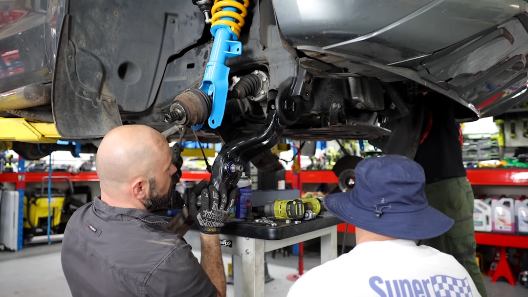 6 Innovative Ways AI Transforms Maintenance Management - iMaintain