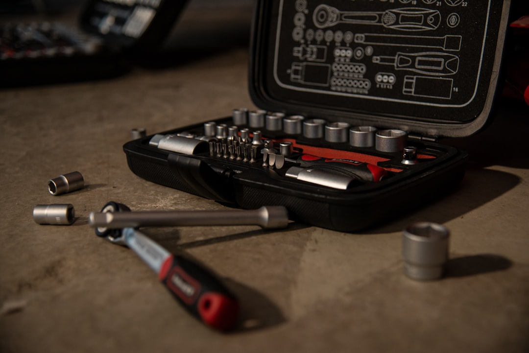 How to Optimize Manufacturing Maintenance Workflows with Smart AI Tools ...